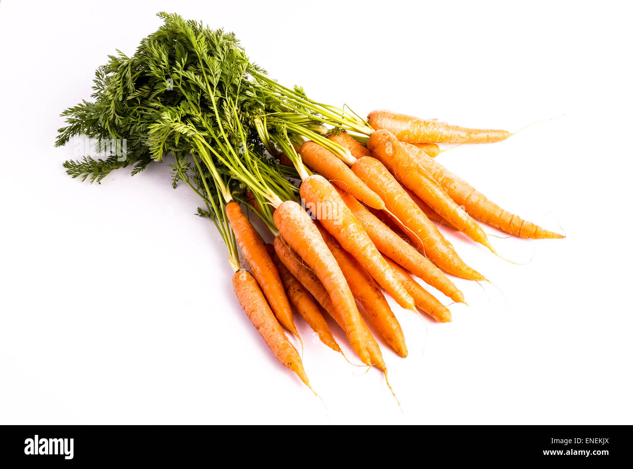 Bunch of Organic Carrots with Leaves. Isolated on White Stock Photo - Alamy