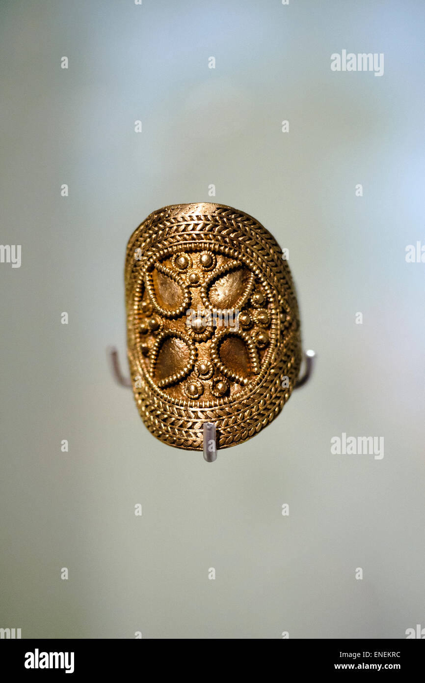 Anglo saxon town hi-res stock photography and images - Alamy