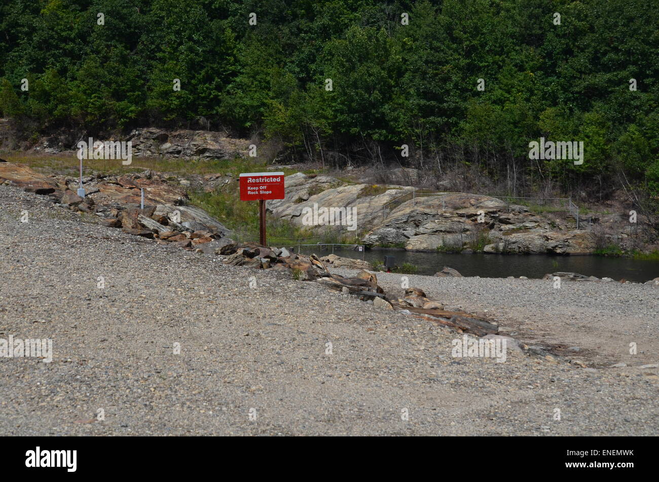 Dam safety hi-res stock photography and images - Alamy