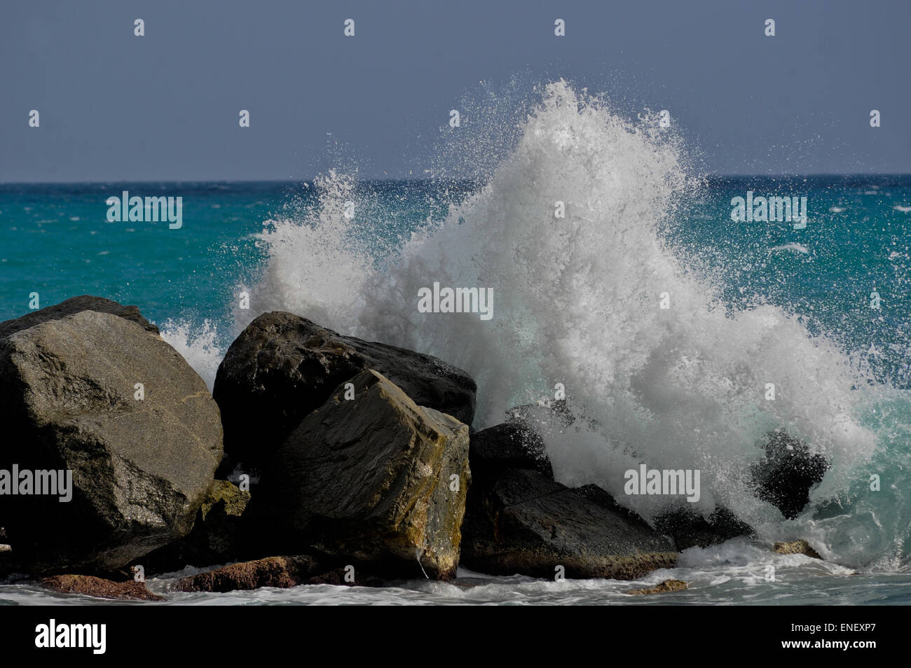 waves crash on rocks Stock Photo - Alamy