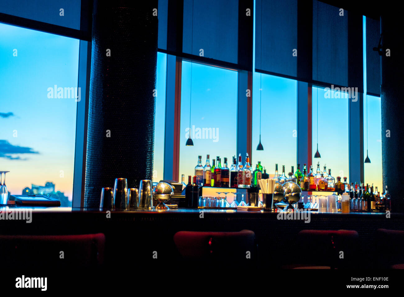 Standard hotel new york rooftop hi-res stock photography and images - Alamy