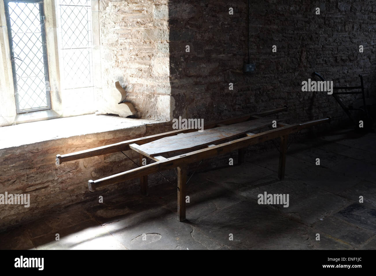 Old wooden coffin hi-res stock photography and images - Alamy