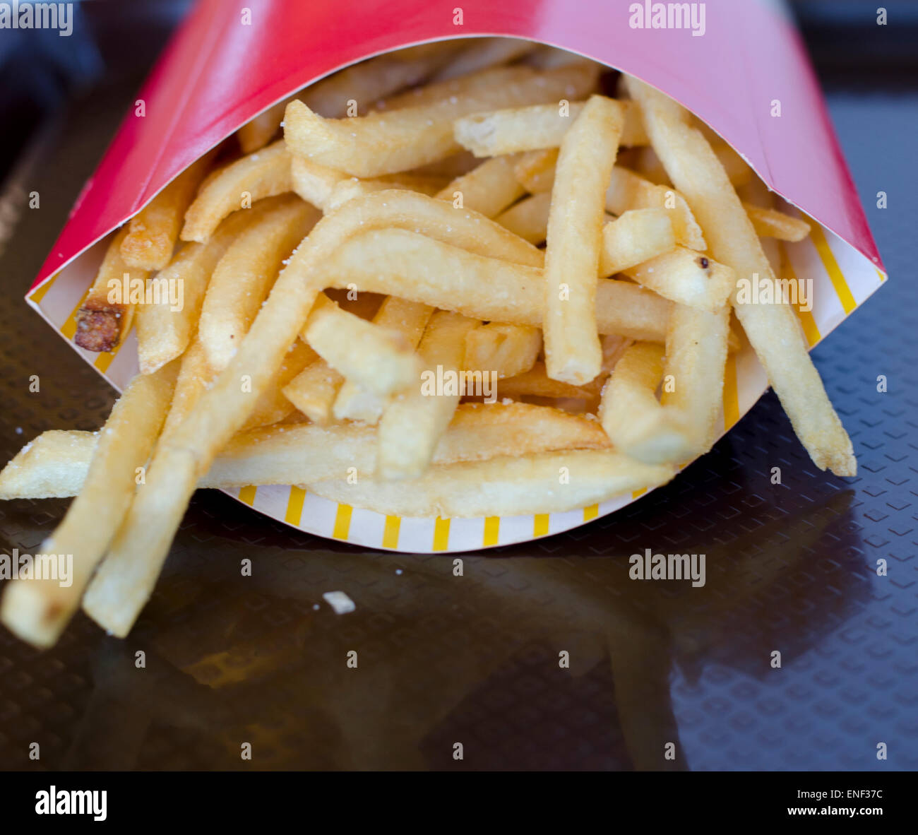 Box french fries served hi-res stock photography and images - Alamy