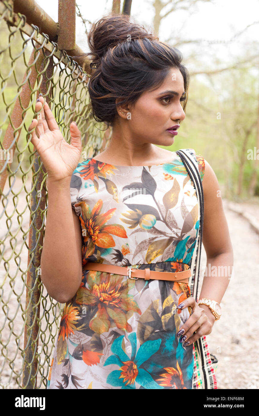young indian woman posing Stock Photo - Alamy