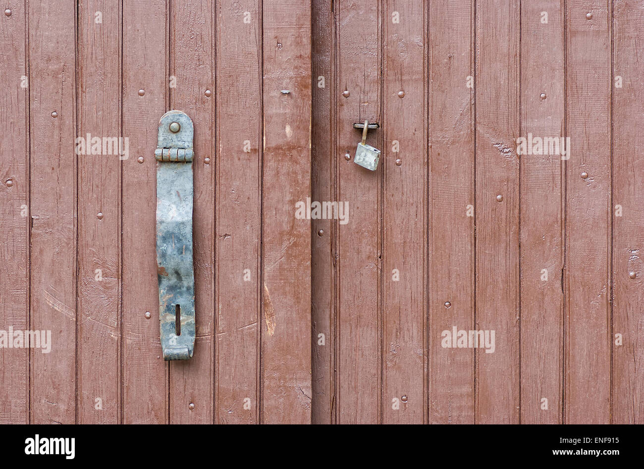 Metal locking mechanism hi-res stock photography and images - Alamy