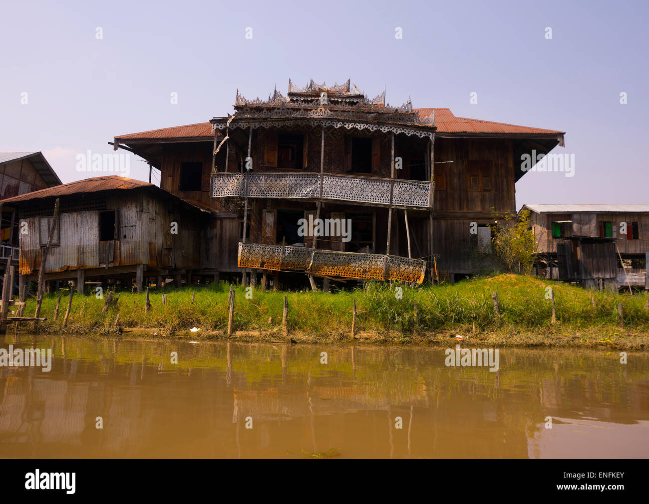 Old Typical House On Stilts, Inle Lake, Myanmar Stock Photo - Alamy