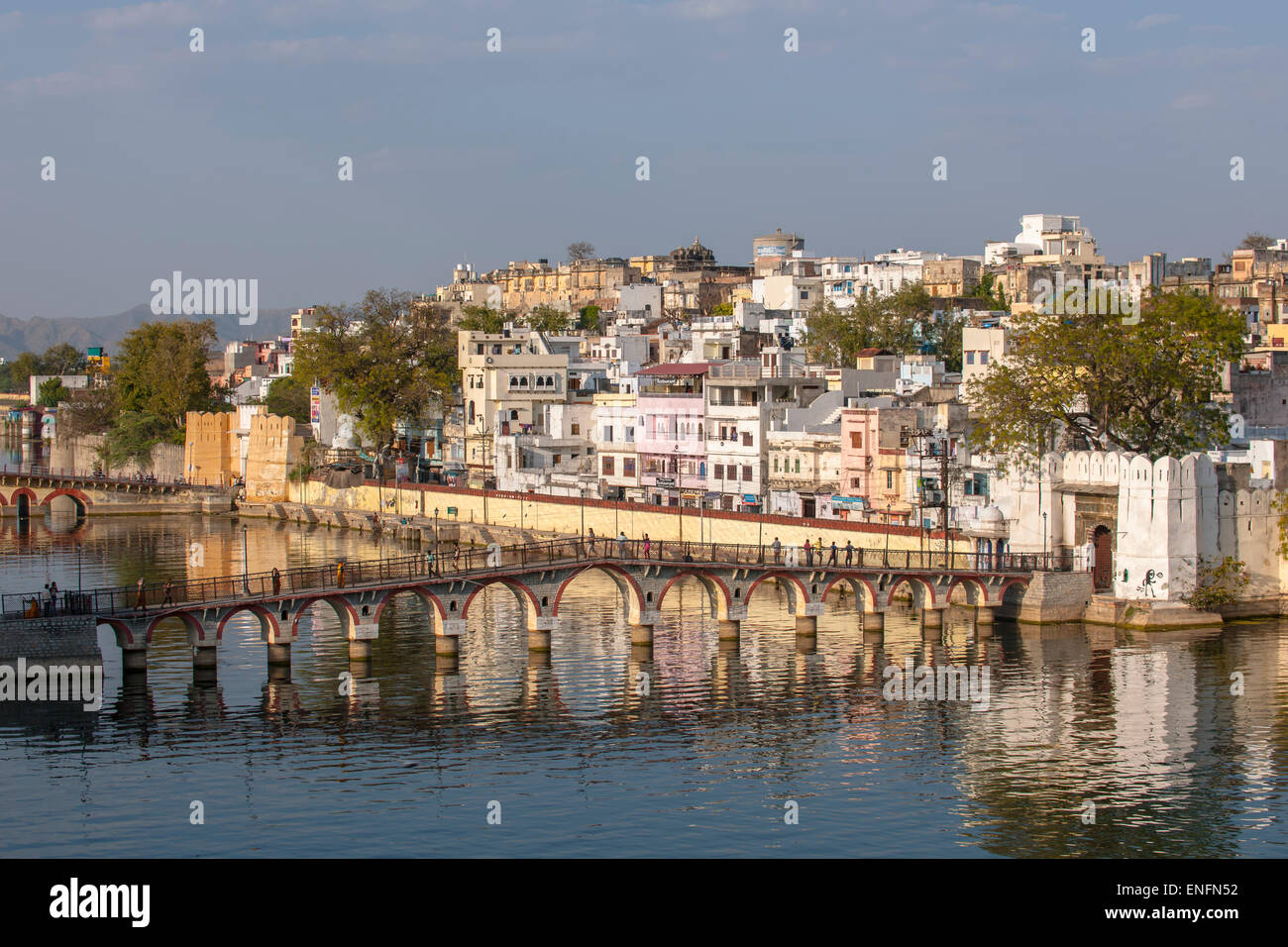 Pedestrian bridge across an arm of Lake Pichola, historic centre ...