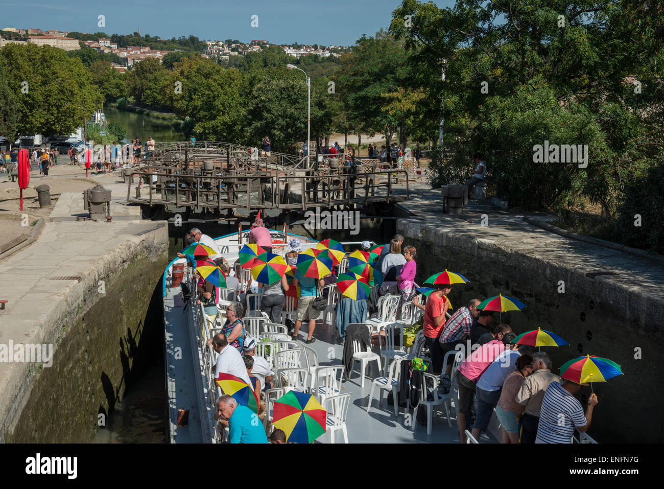 Canal du midi boat lock hi-res stock photography and images - Alamy