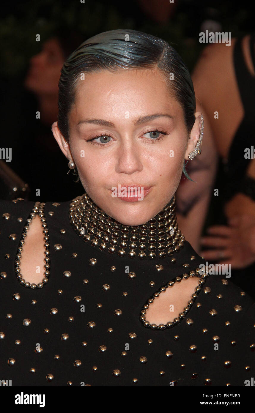 New York, , USA. 4th May, 2015. Singer MILEY CYRUS attends the Costume ...