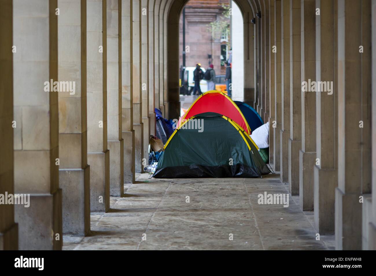 Homeless protest tents colonnade hi-res stock photography and images ...