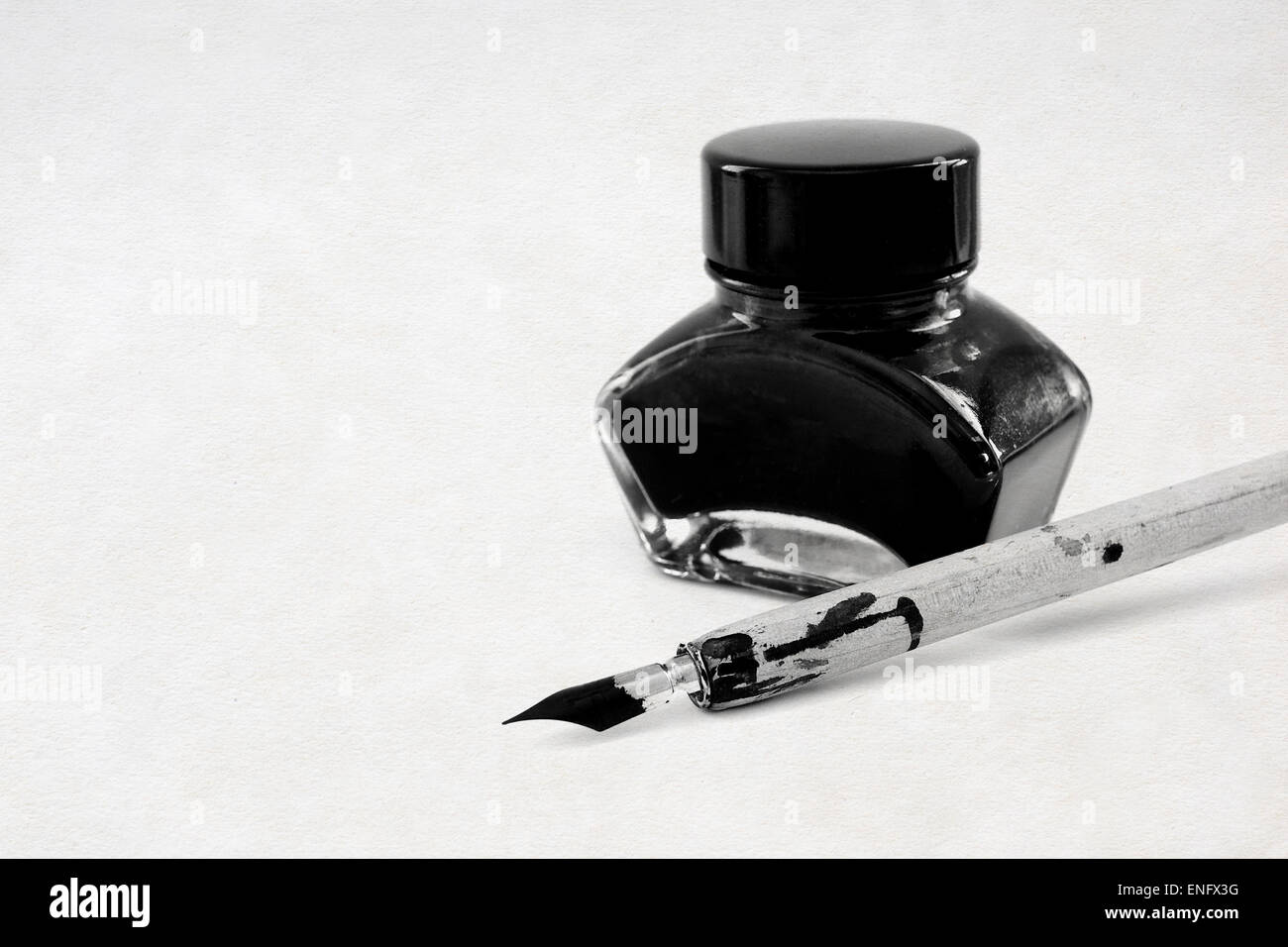 Ink Pot Gold Stock Photos & Ink Pot Gold Stock Images - Alamy