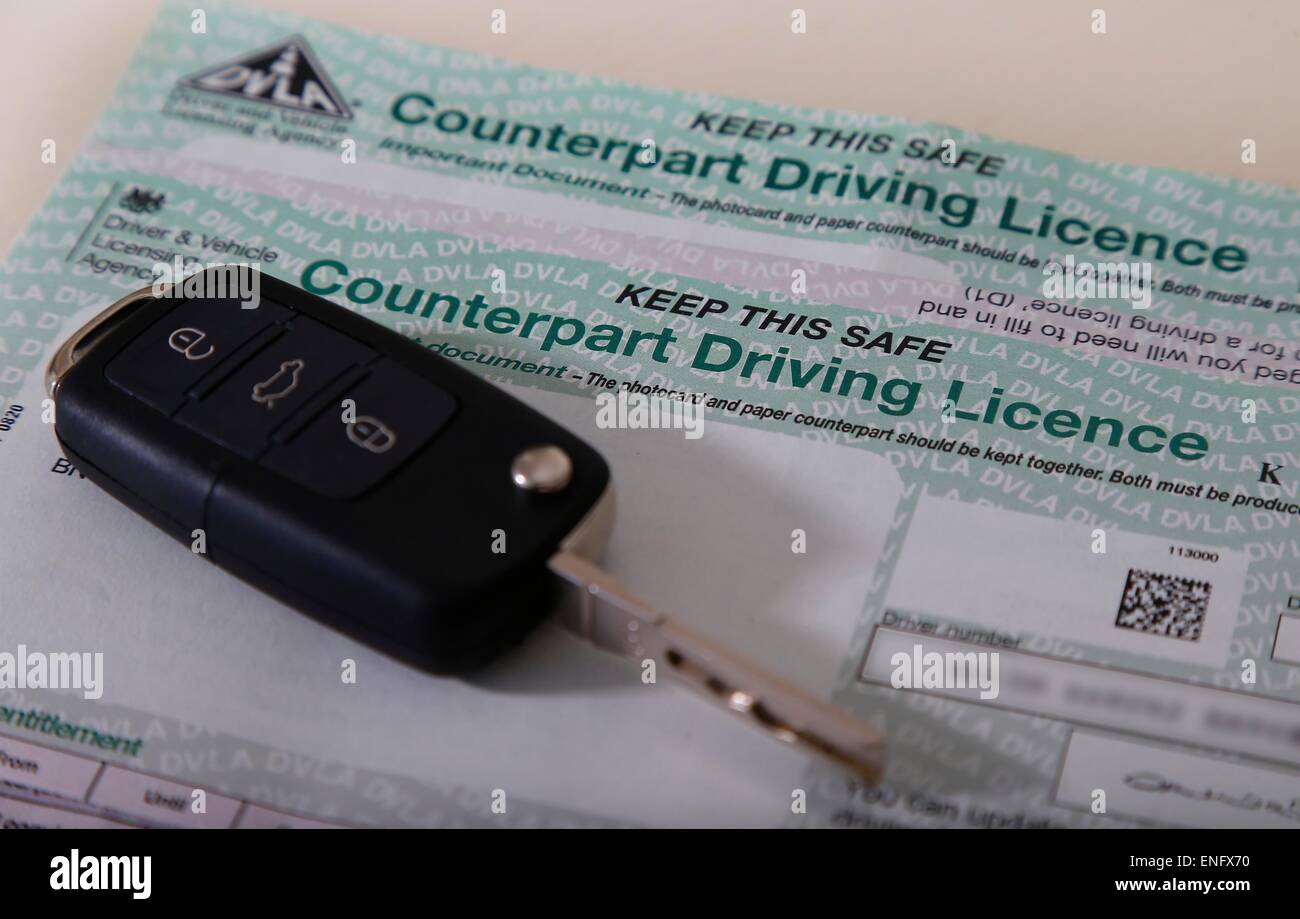 A United Kingdom Paper and Plastic Card Driving Licence Stock Photo - Alamy