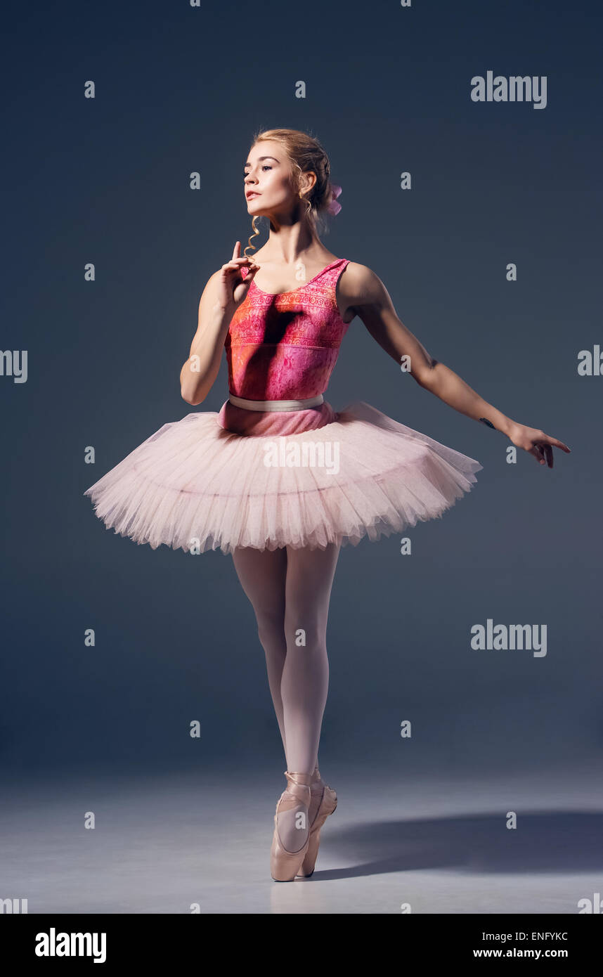 Portrait of the ballerina in ballet pose Stock Photo - Alamy