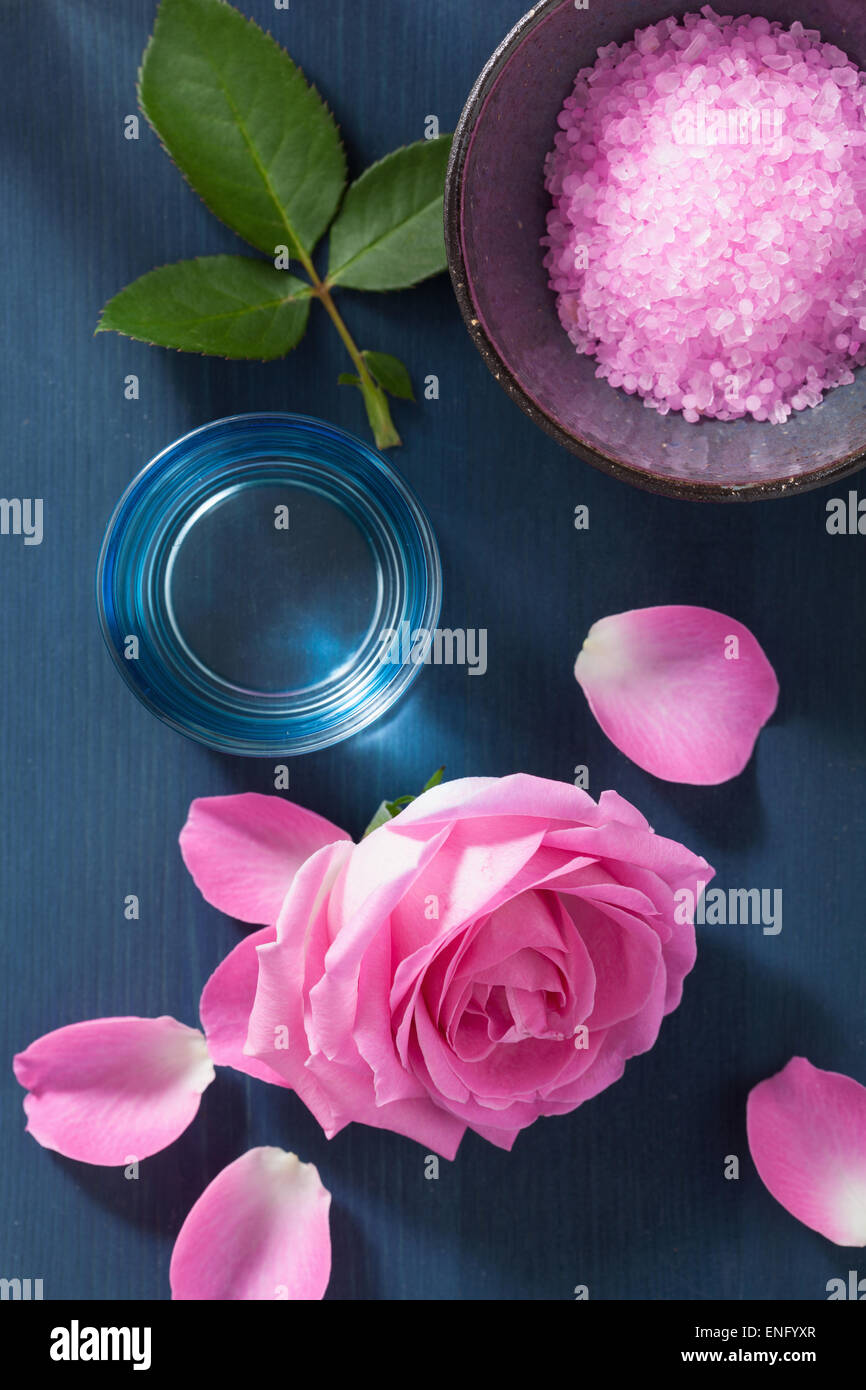 Flower of salt hi-res stock photography and images - Alamy