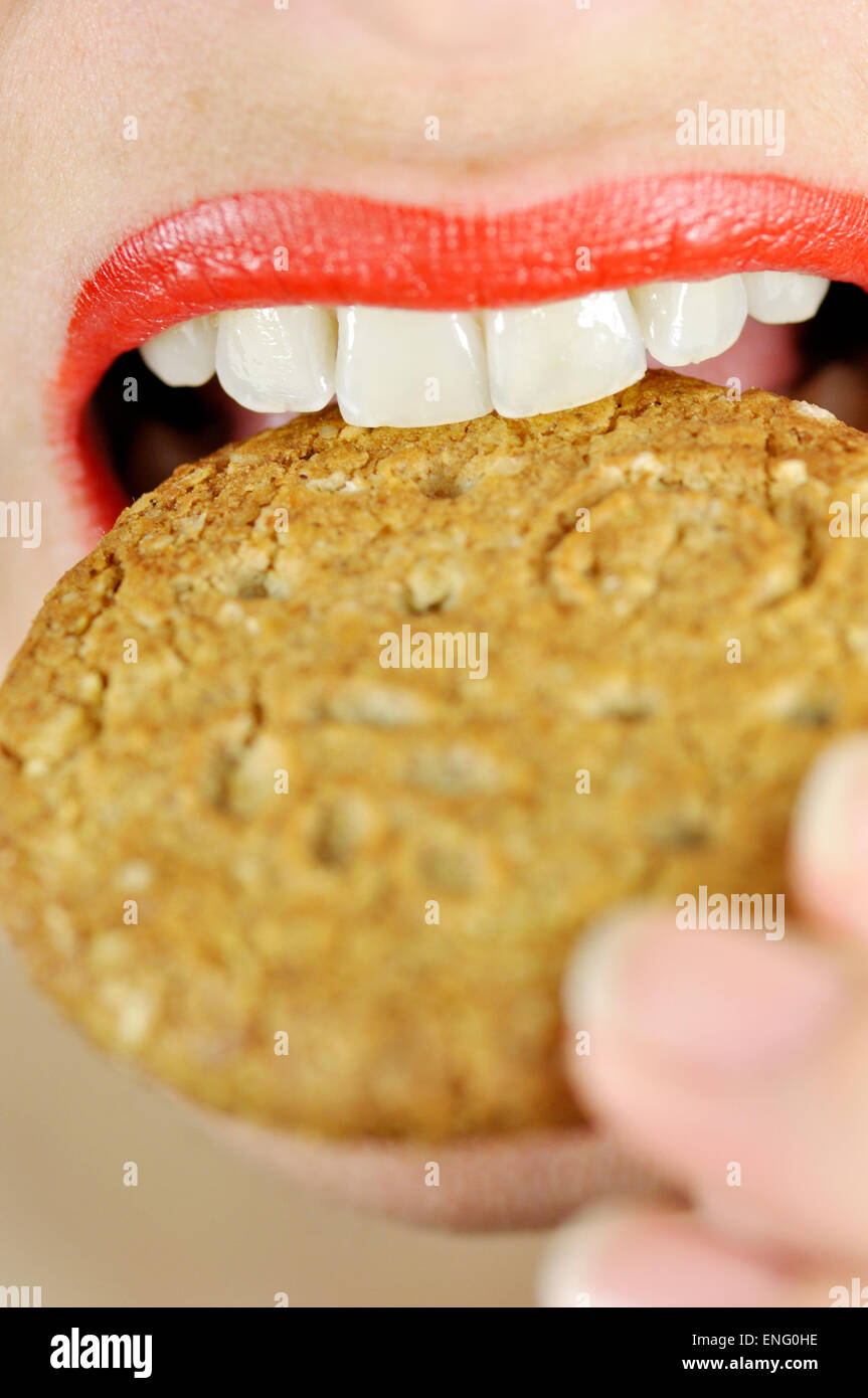 Eat biscuit hi-res stock photography and images - Alamy