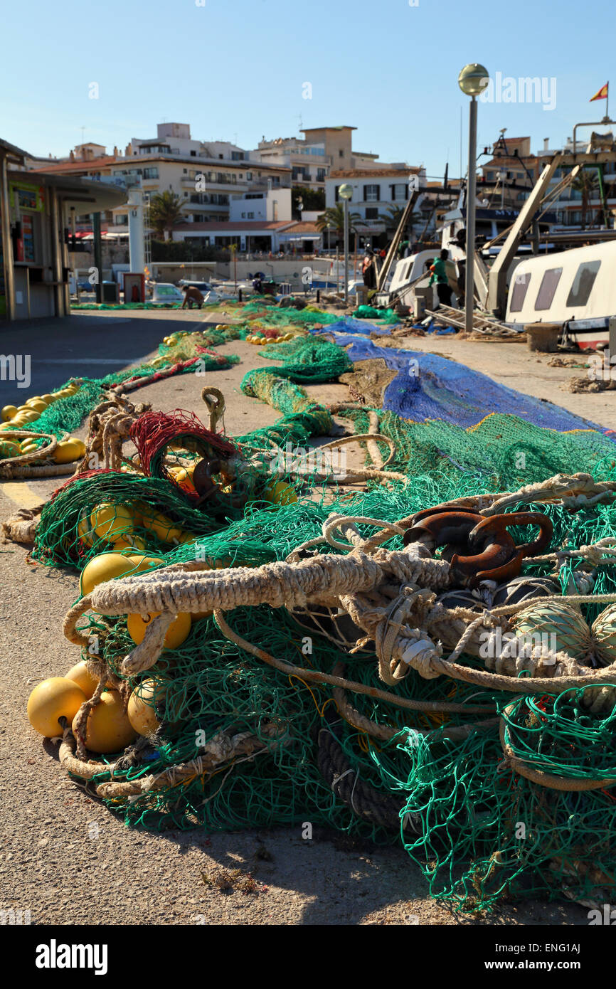 Spring net hi-res stock photography and images - Alamy