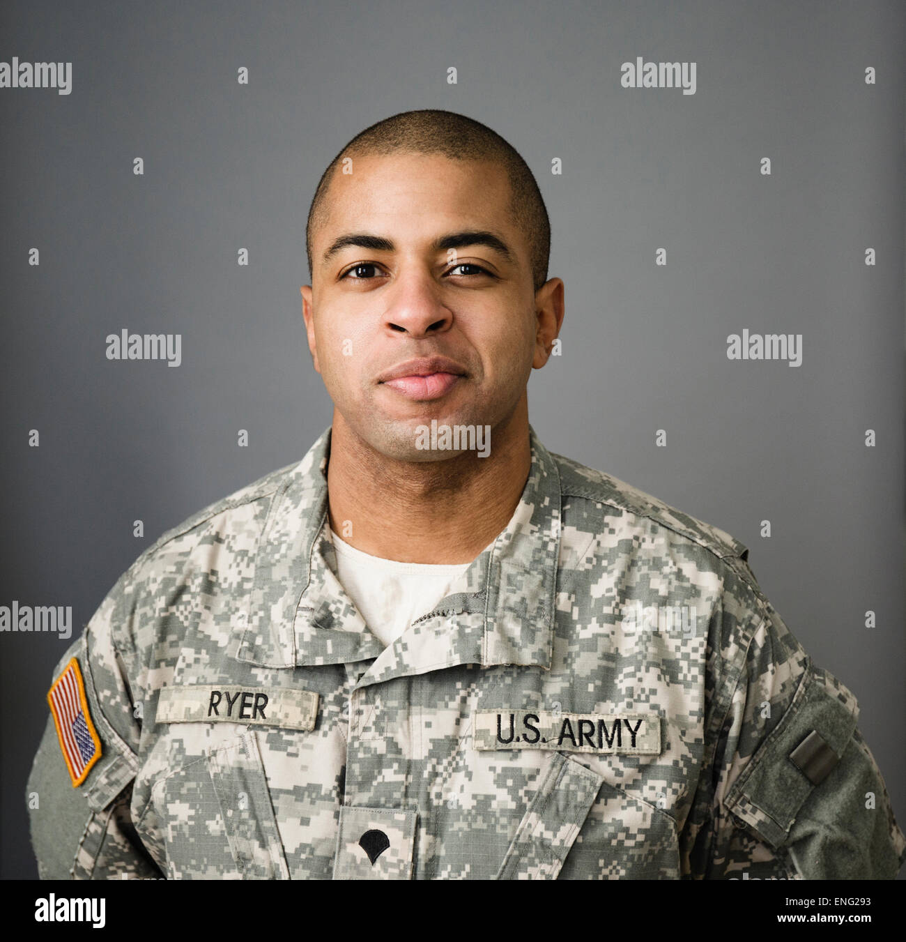 Soldier smiling hi-res stock photography and images - Alamy