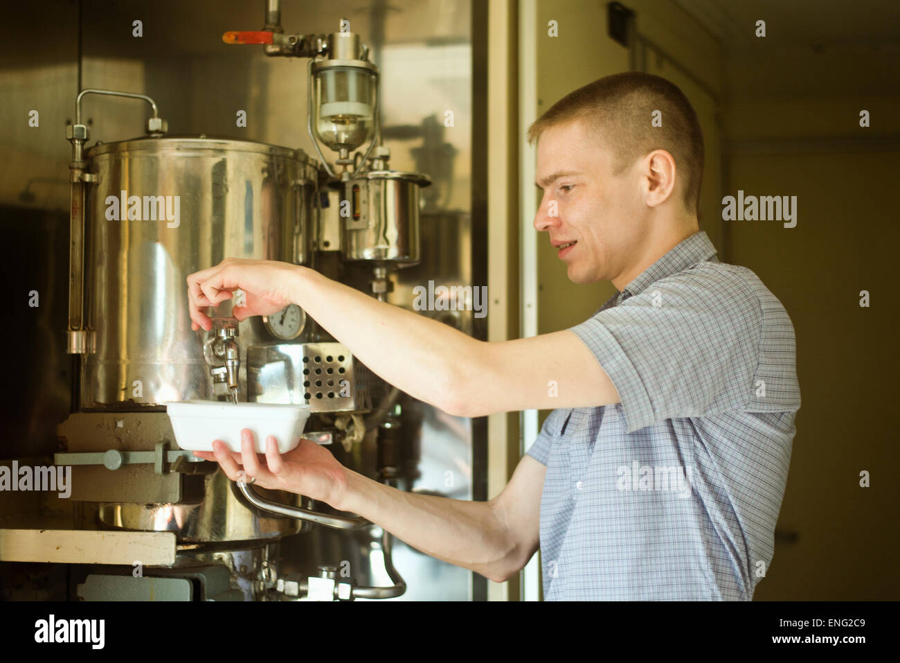 Man with water bowl hi-res stock photography and images - Alamy