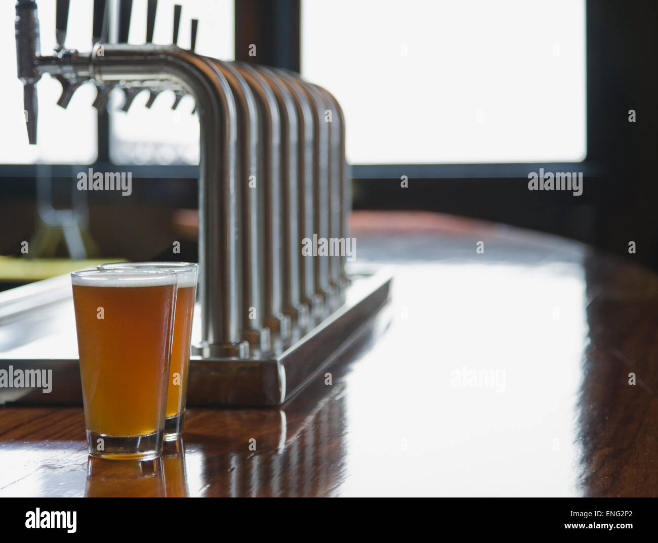Empty bar counter hi-res stock photography and images - Alamy