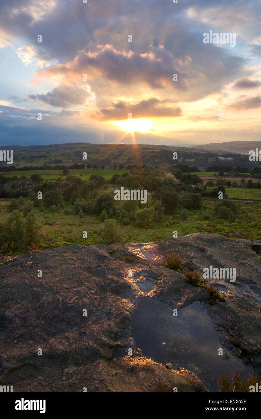 Sunset over Norland moor, Halifax , West Yorkshire Stock Photo - Alamy