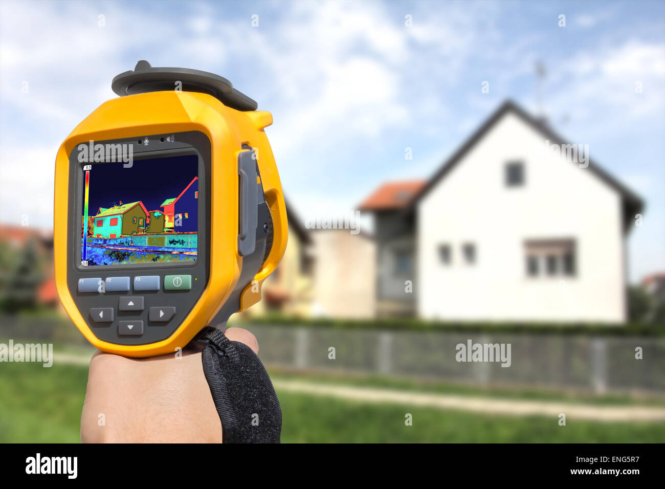 Thermal camera building hi-res stock photography and images - Alamy