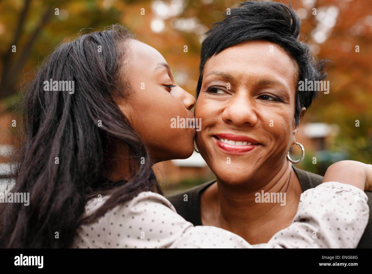 Two girls kissing hi-res stock photography and images - Alamy