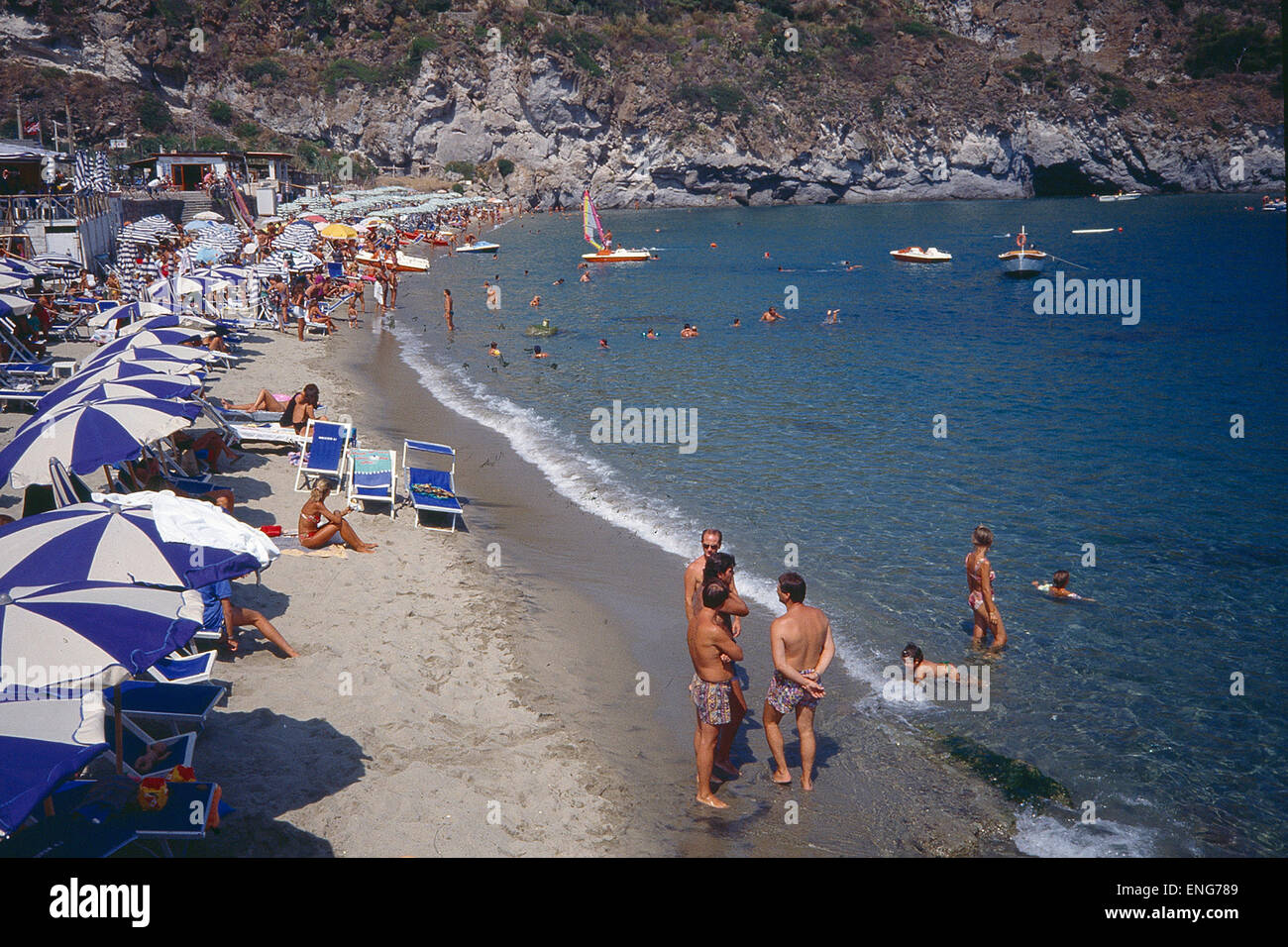Italien insel ischia ischia forio hi-res stock photography and images ...