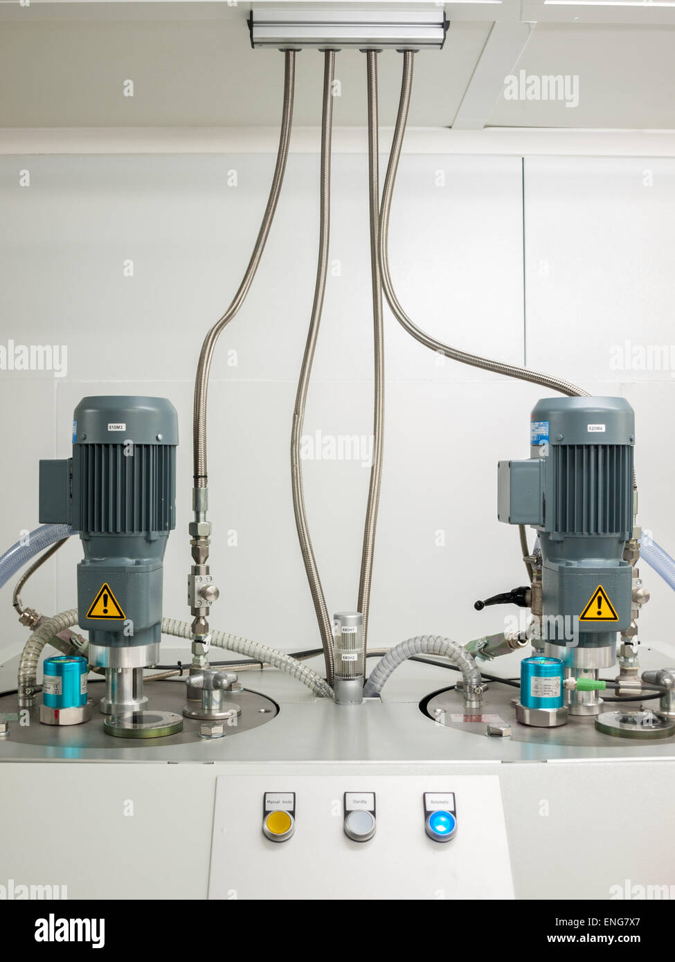 Electrical actuator valve hi-res stock photography and images - Alamy