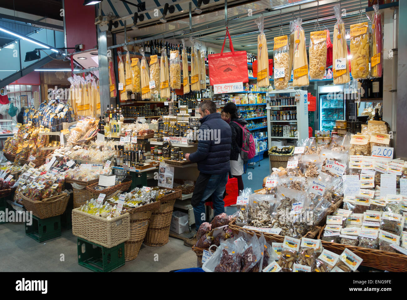 Market stall in Florence selling pasta of every variety Stock Photo - Alamy