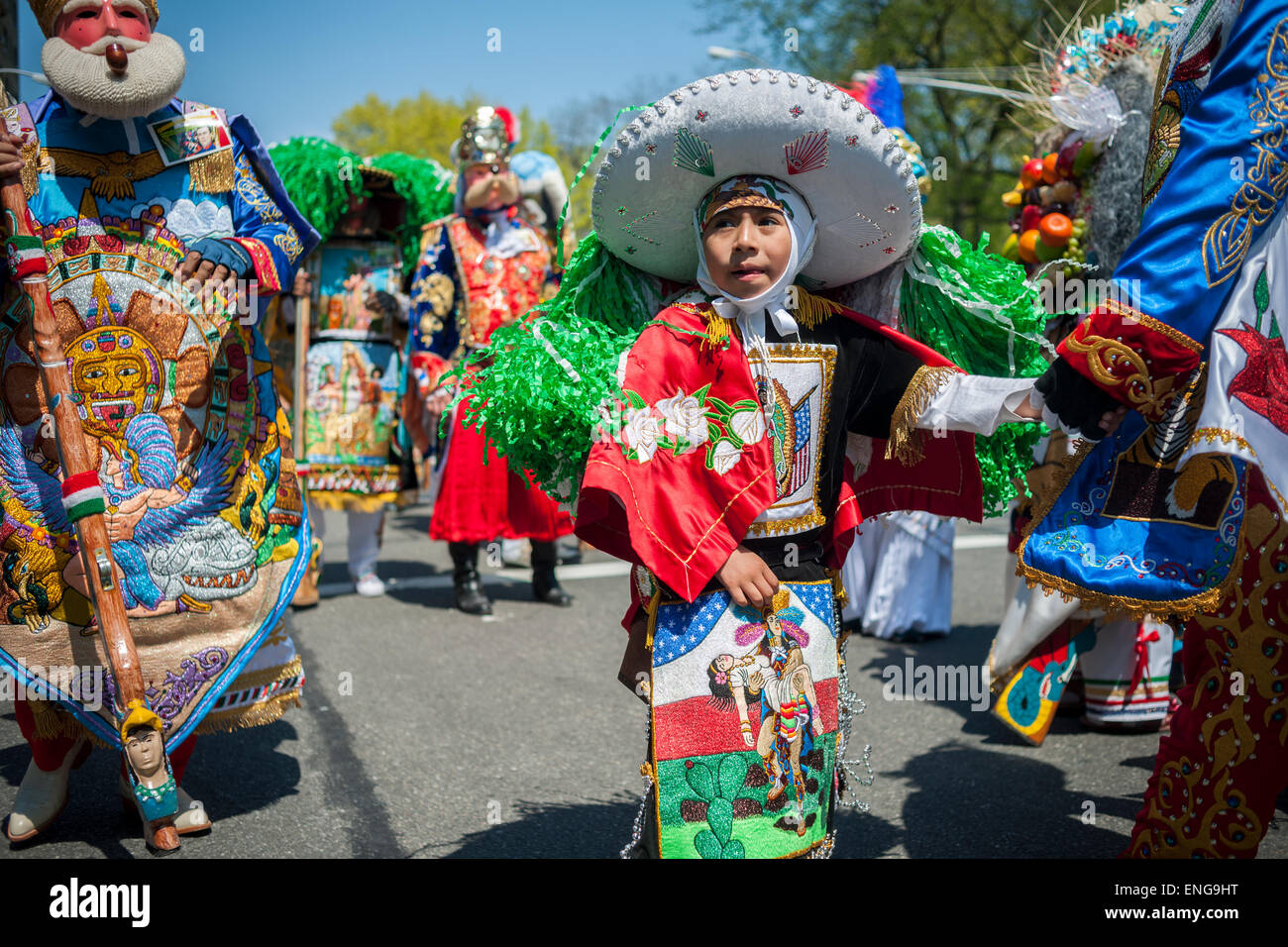 Folk dancers in the Cinco de Mayo Parade in New York on Sunday, May 3 ...