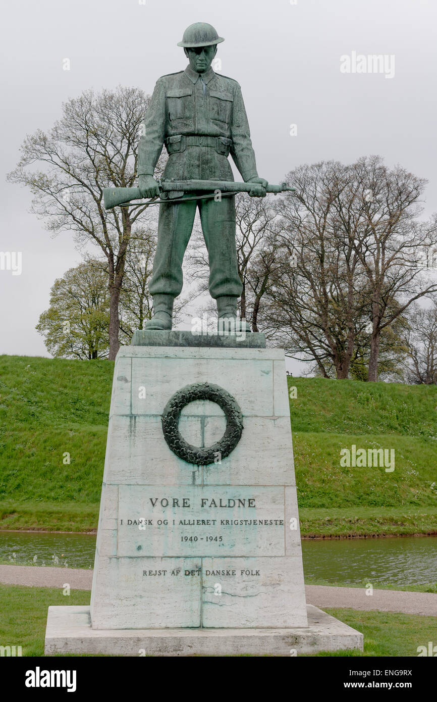 Memorial 2nd World War High Resolution Stock Photography and Images - Alamy