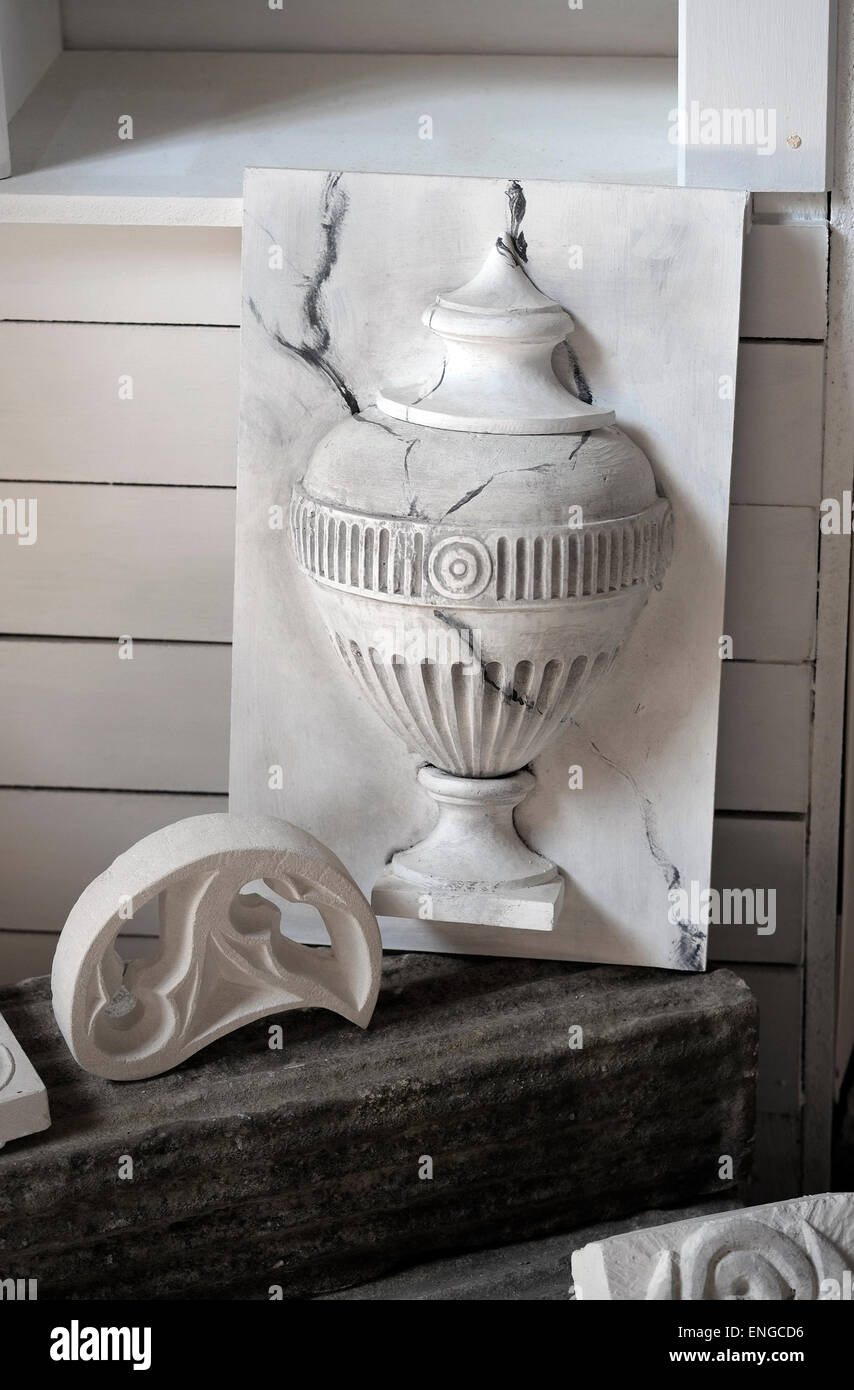 Masonry workshop hi-res stock photography and images - Alamy