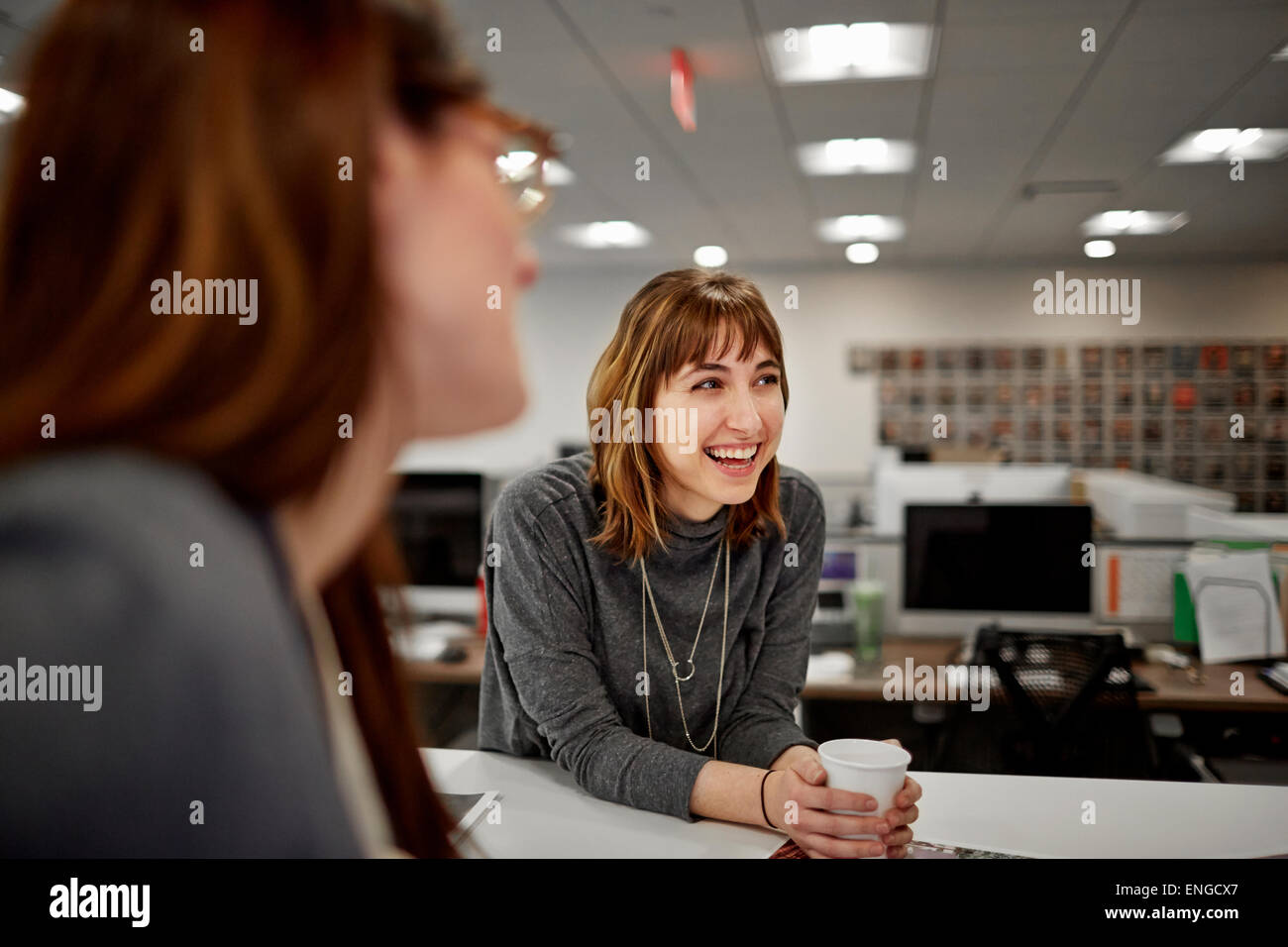Women in industry work hi-res stock photography and images - Alamy