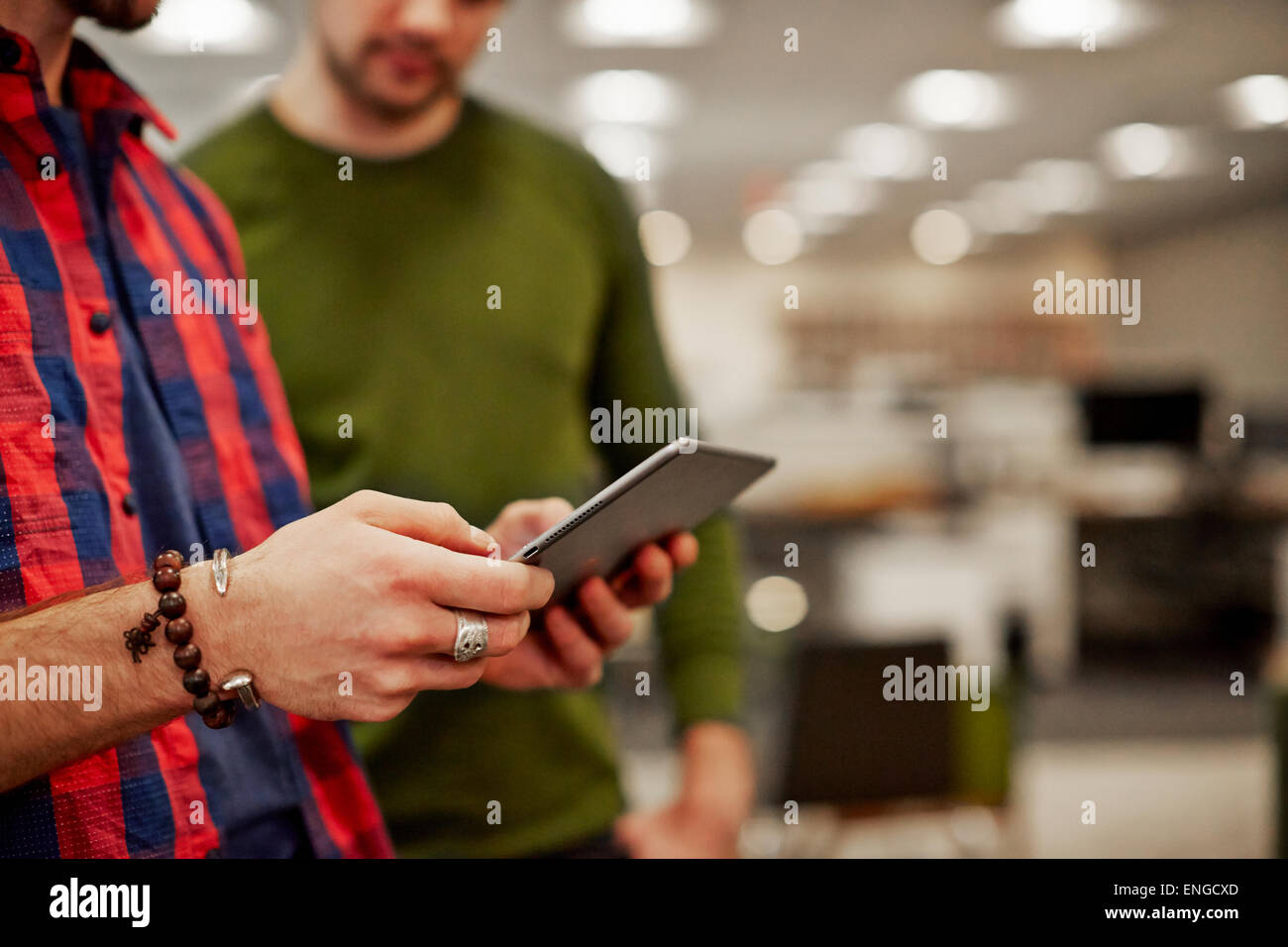 Tablet screen hi-res stock photography and images - Alamy