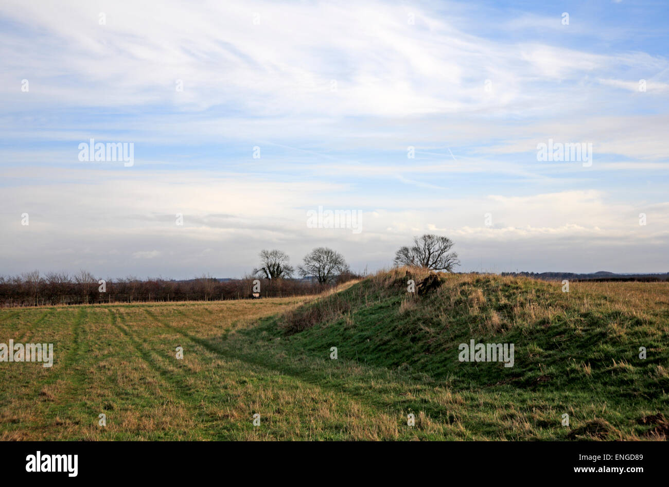 Iron age circular hill fort hi-res stock photography and images - Alamy