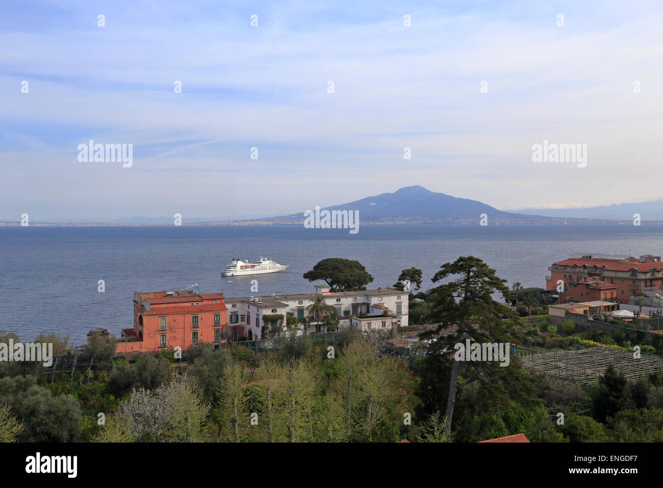 Cruse ship anchored of Sorrento in the Bay of Naples with Mount ...