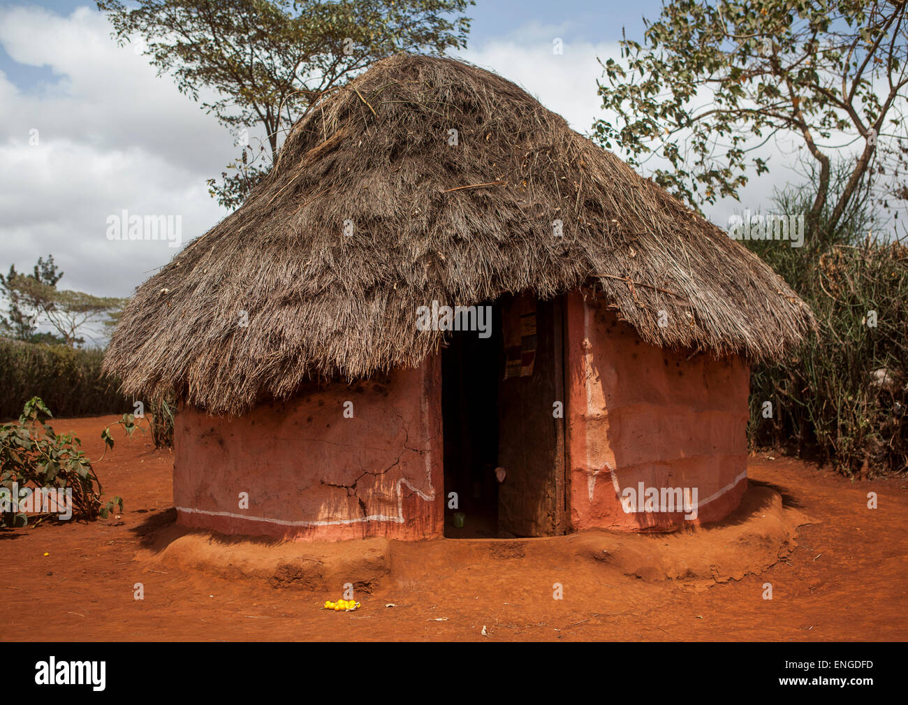 Gabbra Tribe Hut, Chalbi Desert, Marsabit, Kenya Stock Photo - Alamy