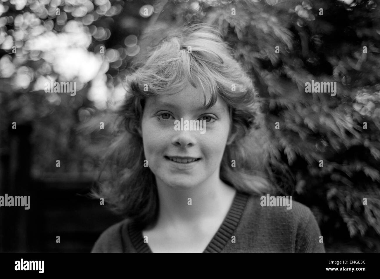 Young woman in era Black and White Stock Photos & Images - Alamy