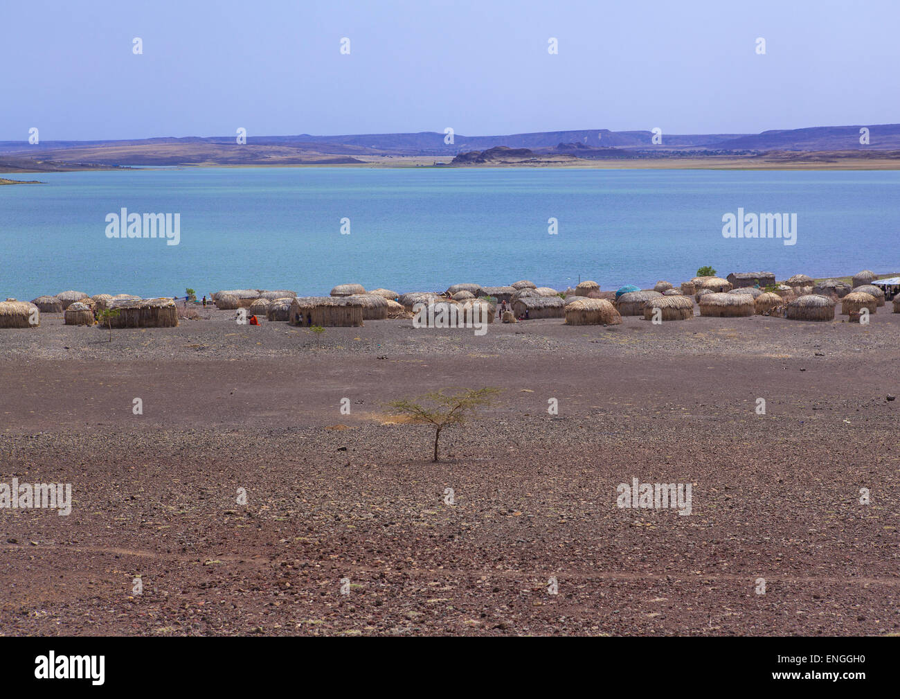 Grass Huts In El Molo Tribe Village, Turkana Lake, Loiyangalani, Kenya ...