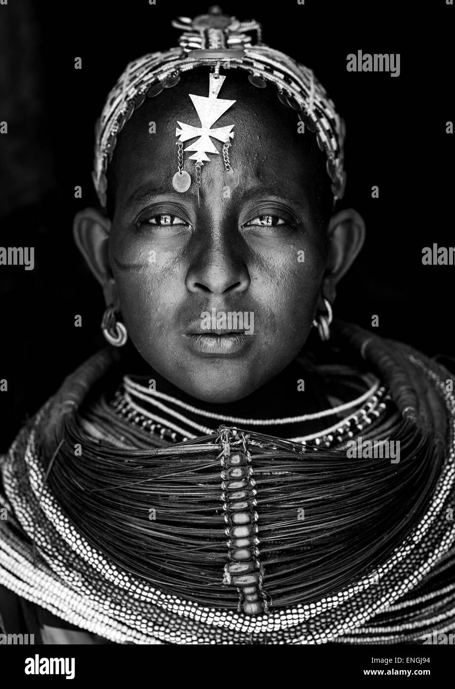 Rendille Tribeswoman Wearing Traditional Headdress And Mpooro Engorio ... Rendille Tribeswoman Wearing Traditional Headdress And Mpooro Engorio ...