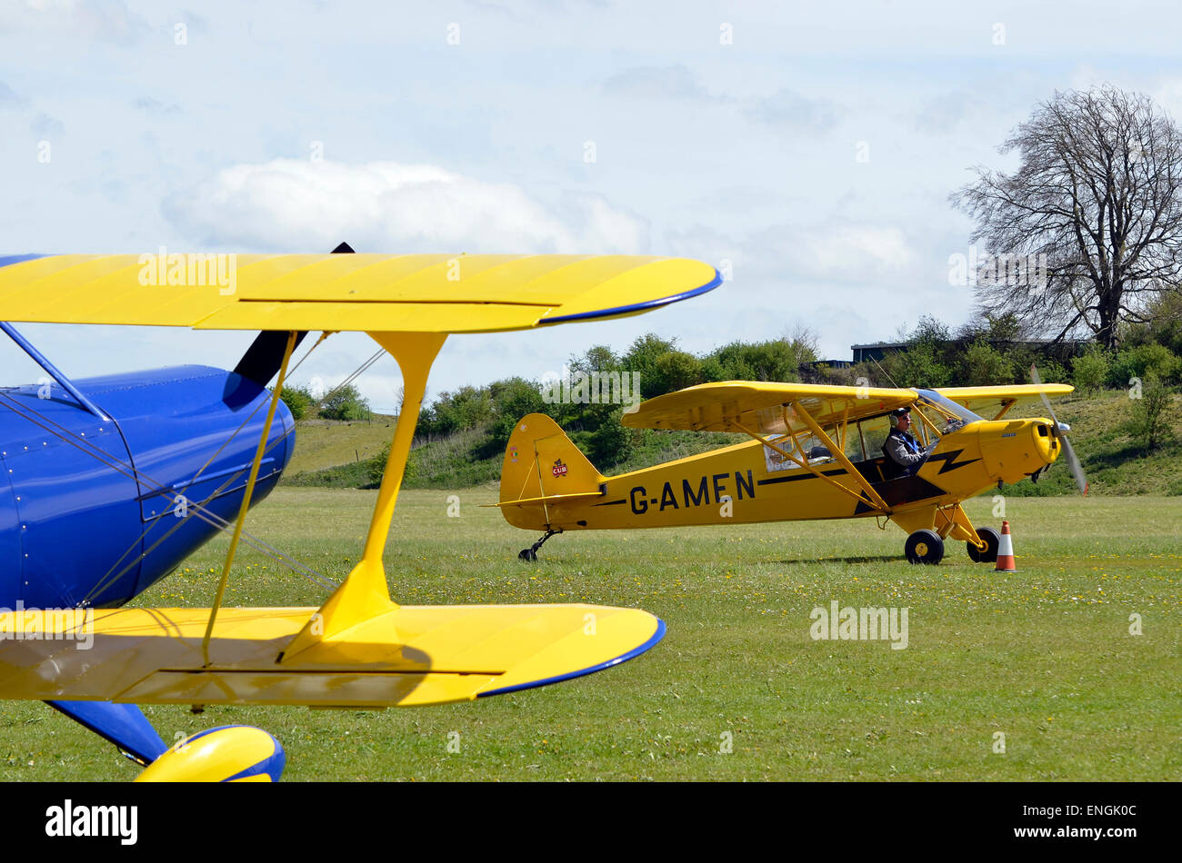Piper Cub Airplane High Resolution Stock Photography and Images - Alamy
