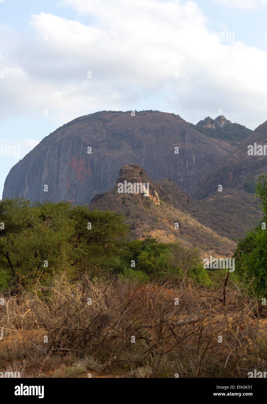 Ndoto mountains hi-res stock photography and images - Alamy