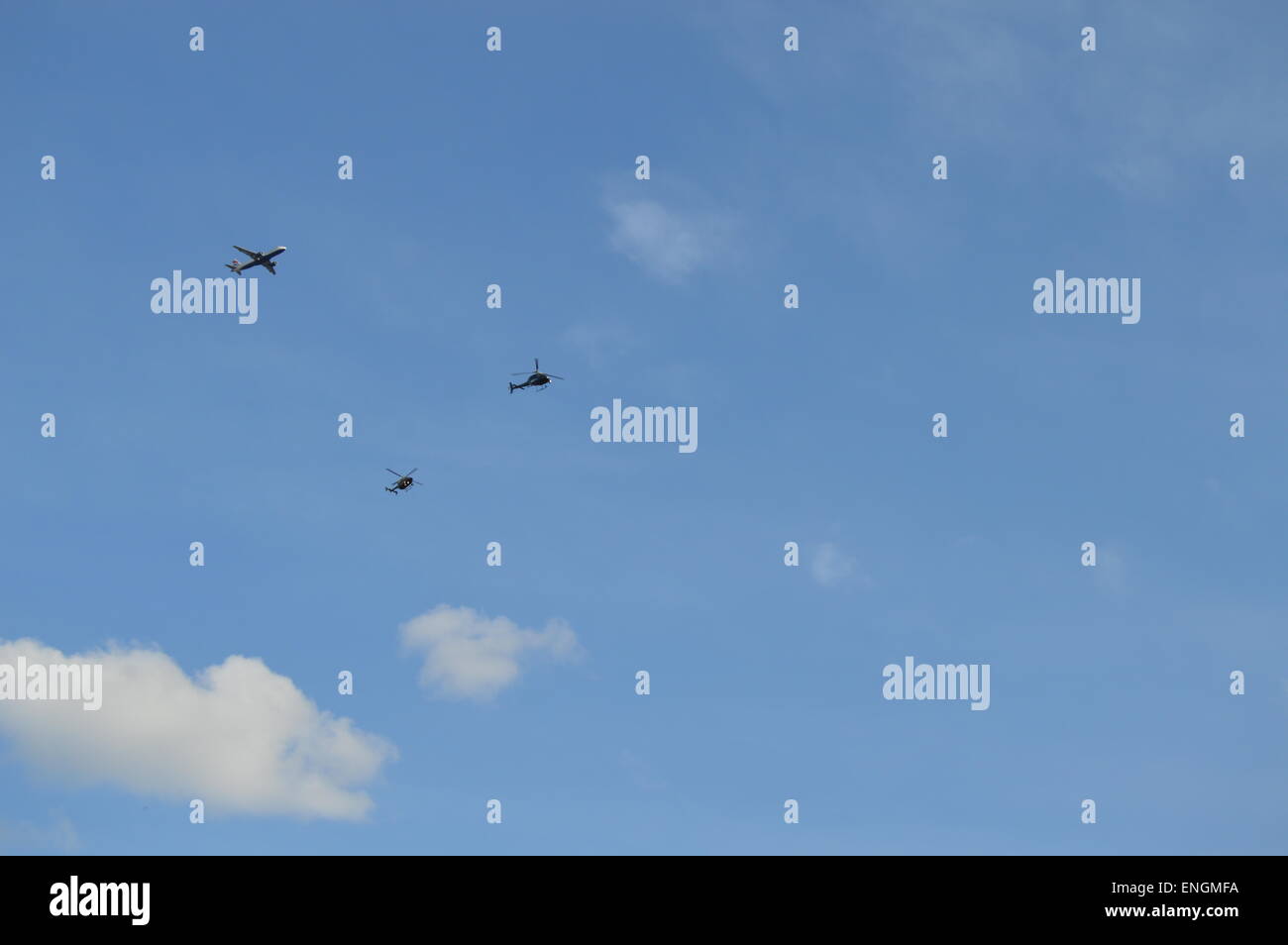 Formation flying hi-res stock photography and images - Alamy