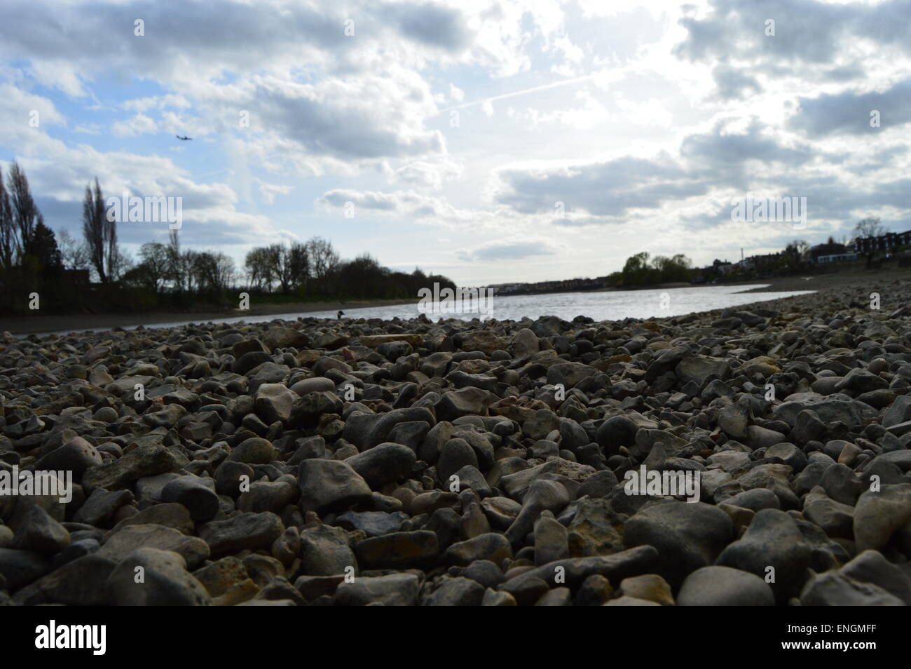 River bed pebbles hi-res stock photography and images - Alamy