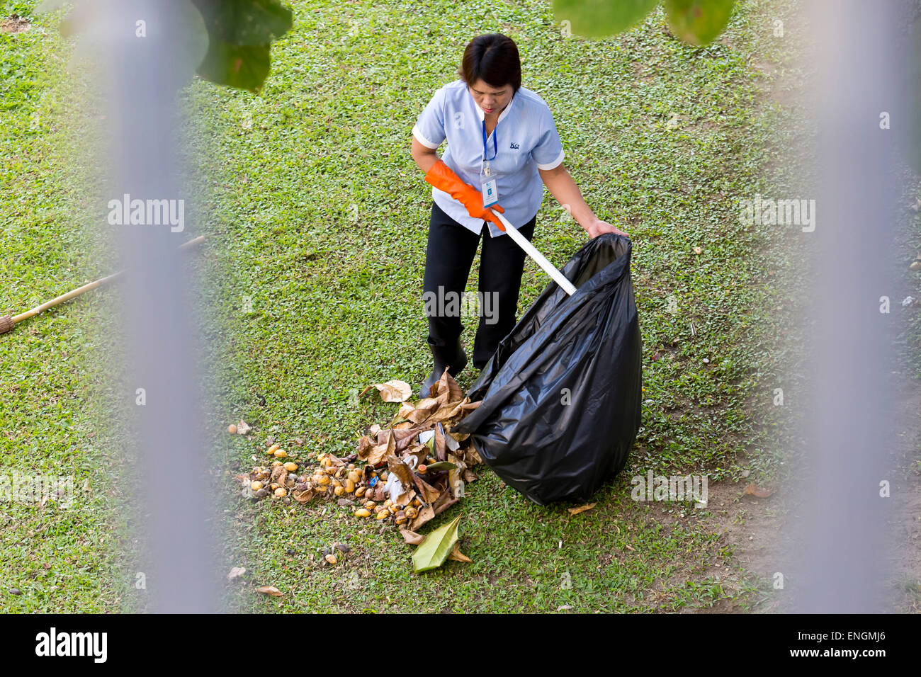 Park Cleaner in Bangkok, Thailand Stock Photo - Alamy