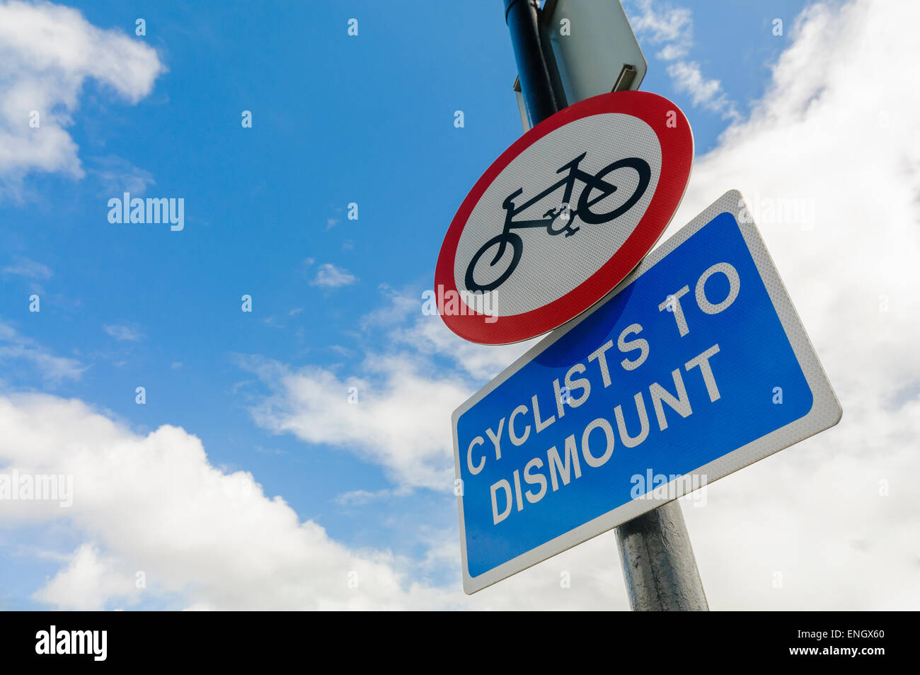 Cyclists prohibited hi-res stock photography and images - Alamy