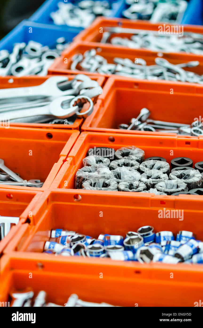 Old socket set hi-res stock photography and images - Alamy