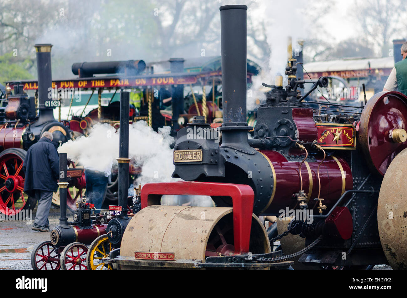 Traditional victorian steam traction engines hi-res stock photography ...