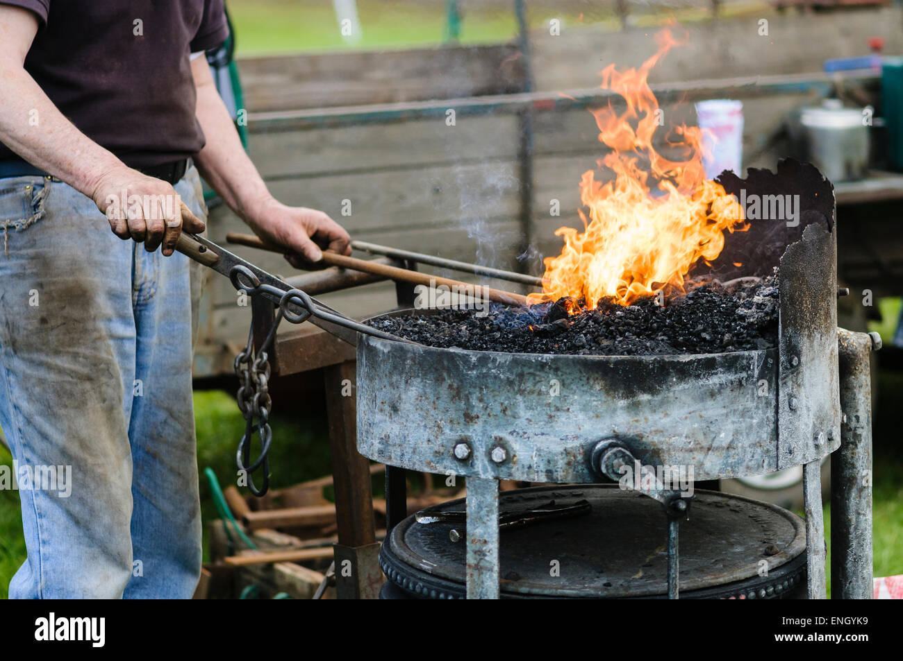 Bellows heats hi-res stock photography and images - Alamy