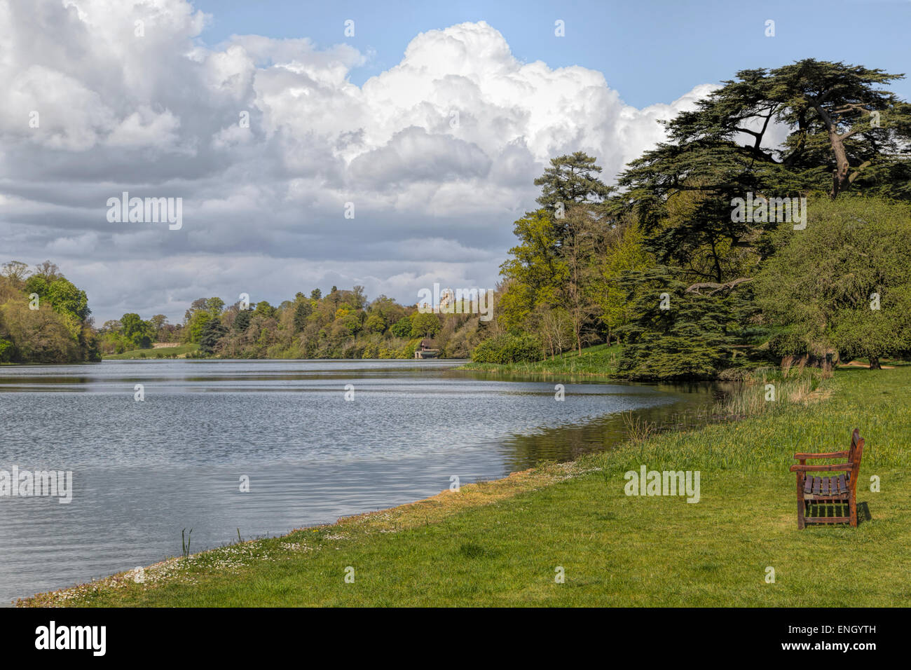 Grand bridge blenheim palace river glyme marlborough john vanbrugh hi ...
